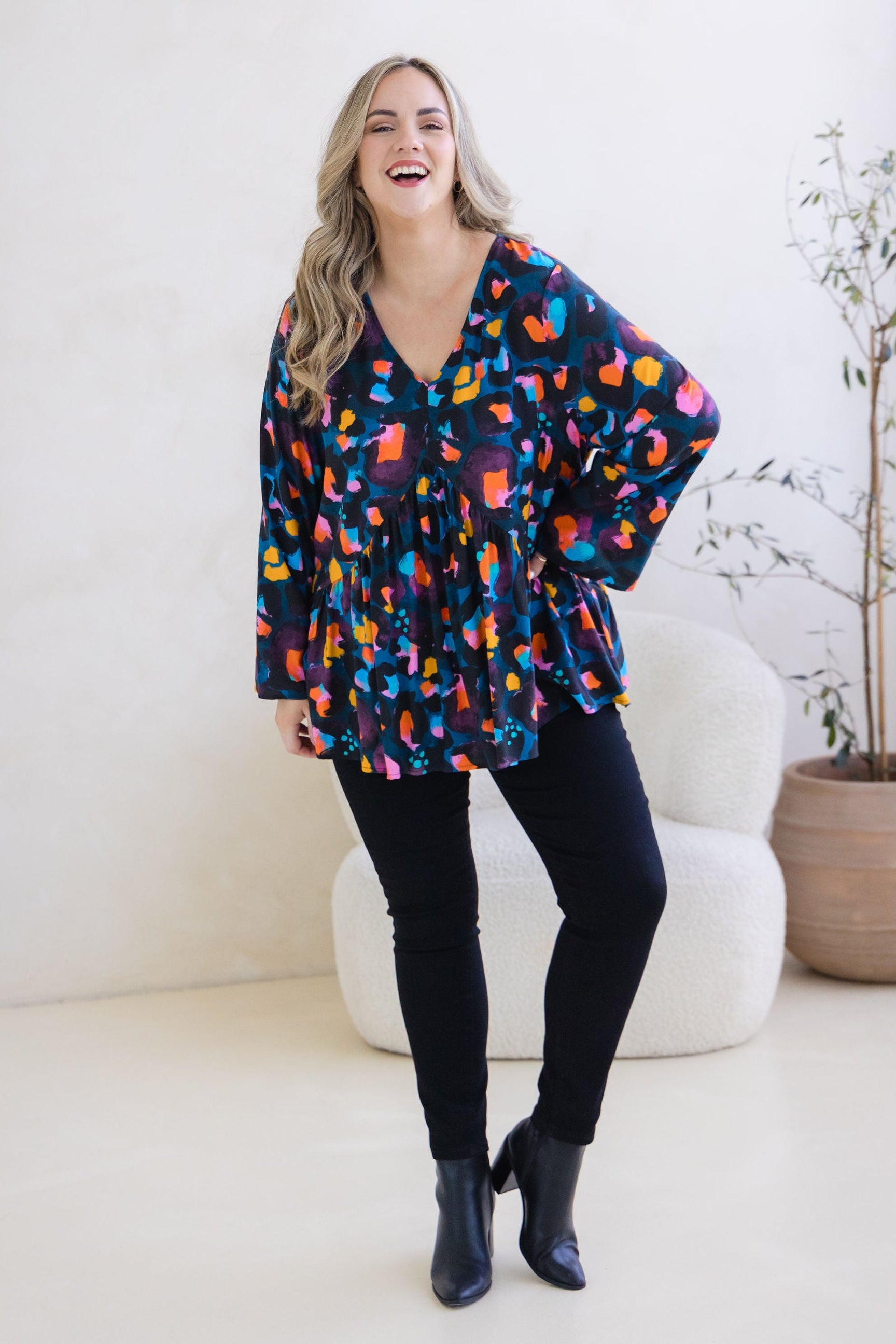 Long Sleeve Peak Top in Verona by Kasey Rainbow – Proud Poppy Clothing