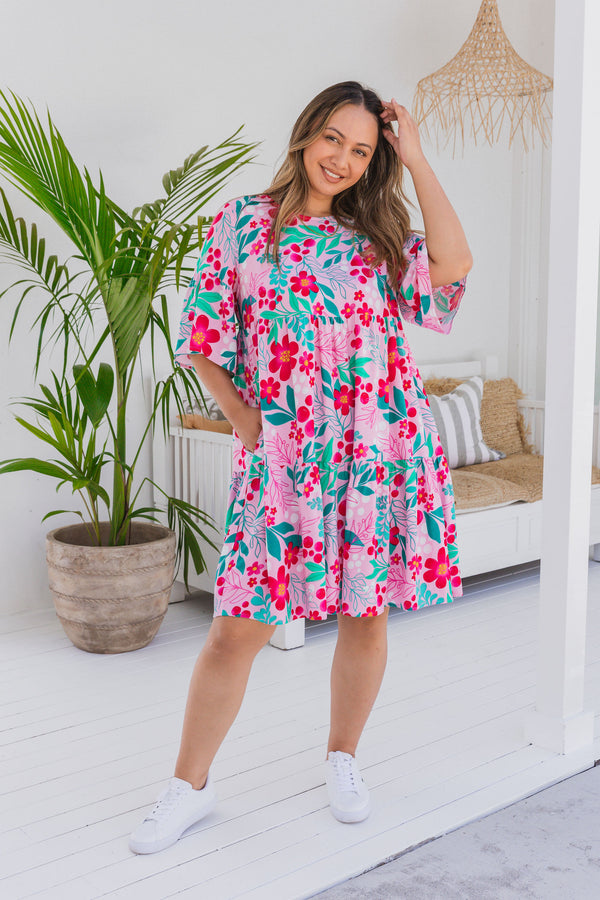 Proud Poppy Clothing | Sizes 6 to 28